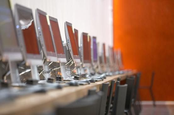 Editorial Contest Winner | ‘Losing the Internet’ - New York Times ...